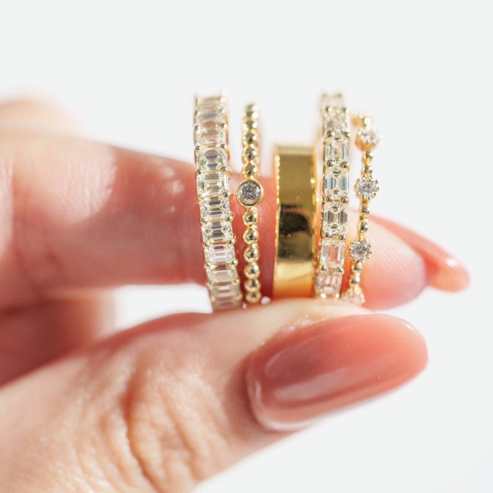 Diamond Gold Band Rings | Conflict-Free | Estella Collection